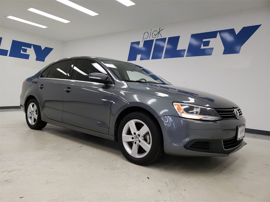 Used 2014 Volkswagen Jetta for Sale (with Photos) | U.S. News & World ...