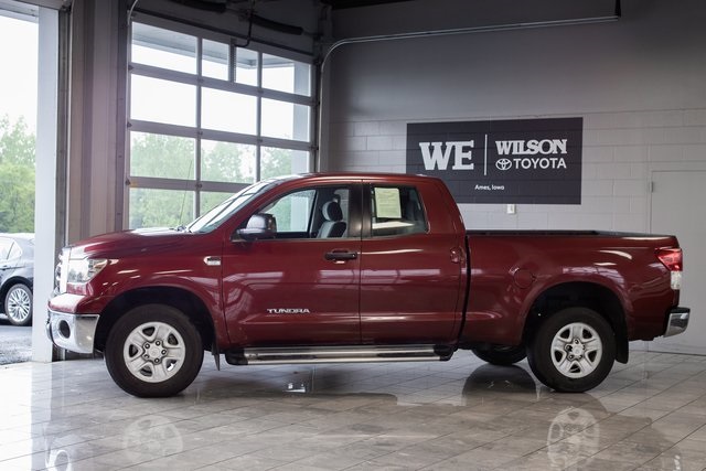 2008 Toyota Tundra Red