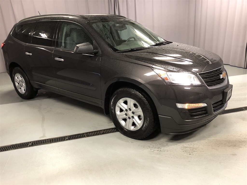 Used 2016 Chevrolet Traverse for Sale (with Photos) | U.S. News & World ...