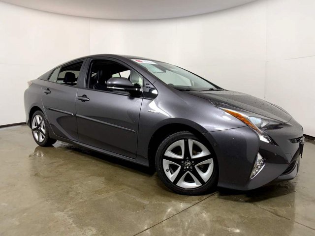 Used 2018 Toyota Prius for Sale (with Photos) | U.S. News & World Report